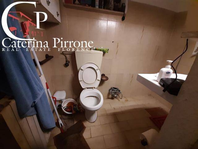Vendita Rustico in via Fontevecchia Montescudaio. Da ristrutturare ...