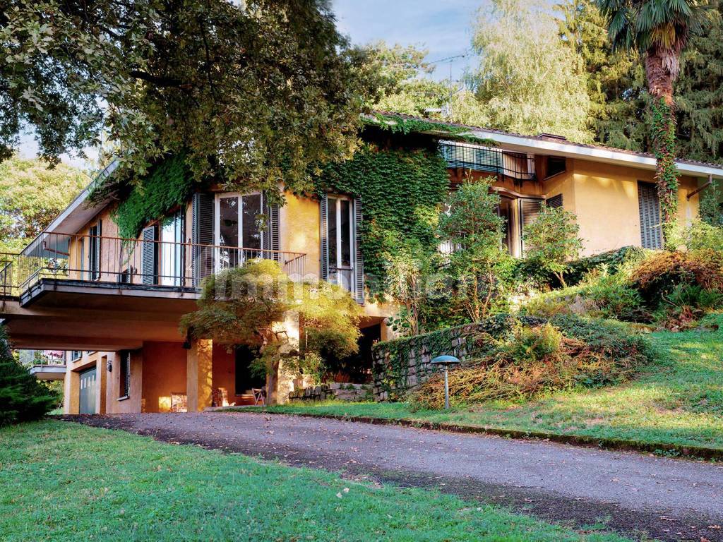 Sale Single family villa in via Belvedere 2 Galliate Lombardo. Good ...