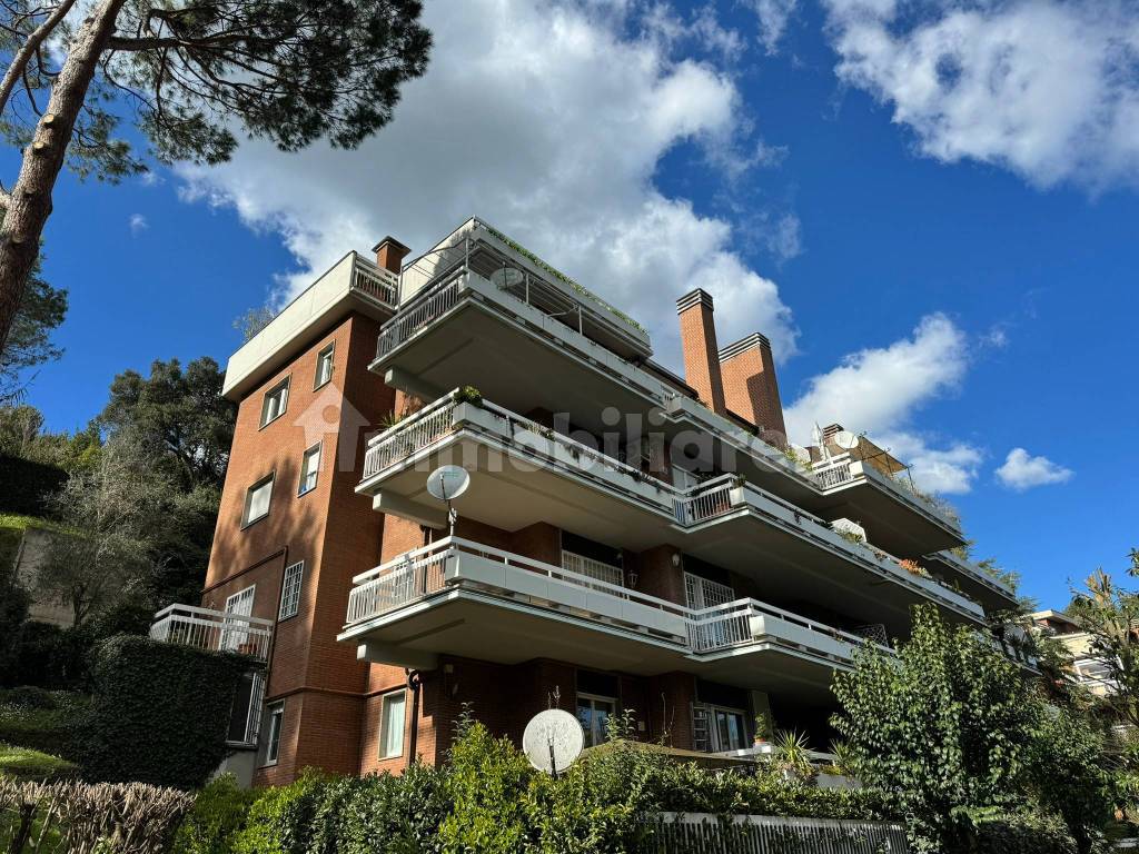 Vendita Appartamento Roma. Bilocale in viale Cortina d'Ampezzo. Ottimo ...