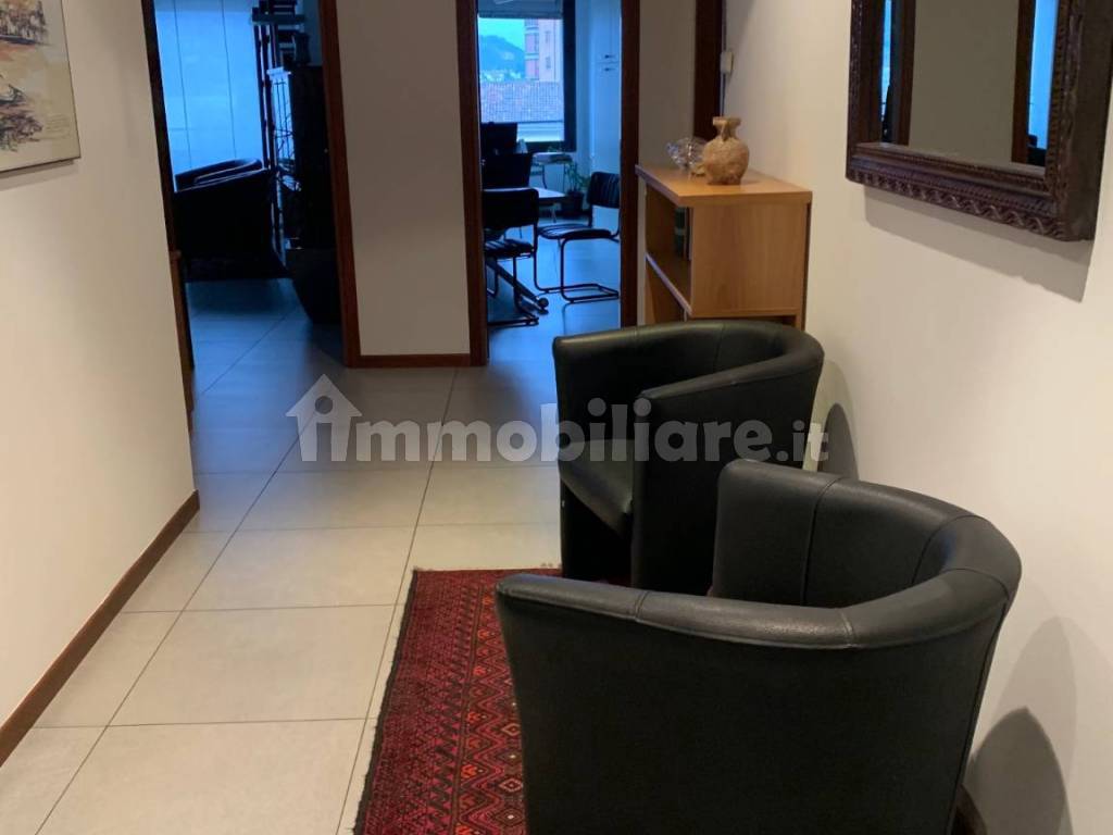Ufficio - Studio corso Giacomo Matteotti 3A, Lecco, Rif. 110034471 - Immobiliare.it