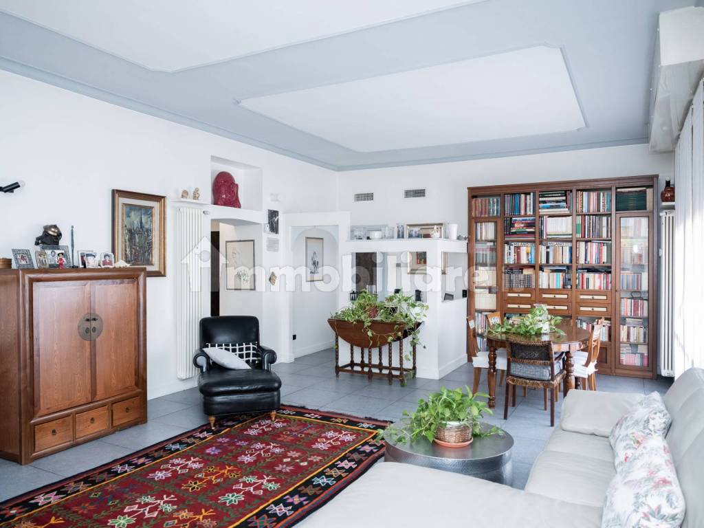 Vendita Appartamento in piazza Lima. Milano. Ottimo stato, quarto piano ...