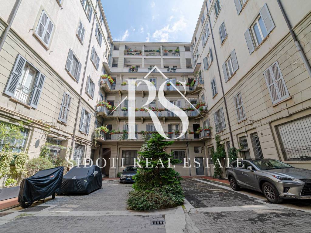 Vendita Appartamento Milano. Trilocale in via Castelfidardo 8. Ottimo ...