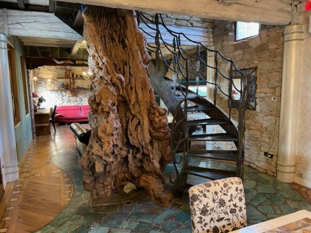 Vendita Rustico in via Plotino Venezia. Ottimo stato, posto auto, 350 ...