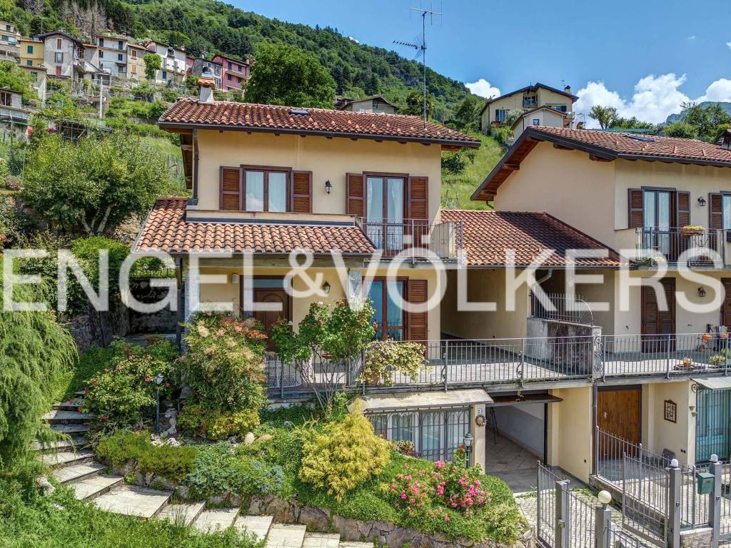 Sale Two-family villa in via della Colombera Bellano. Excellent ...