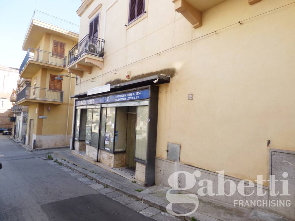 Locale commerciale via Sacerdote Angelo Sammarco, 15, Bagheria, Rif ...
