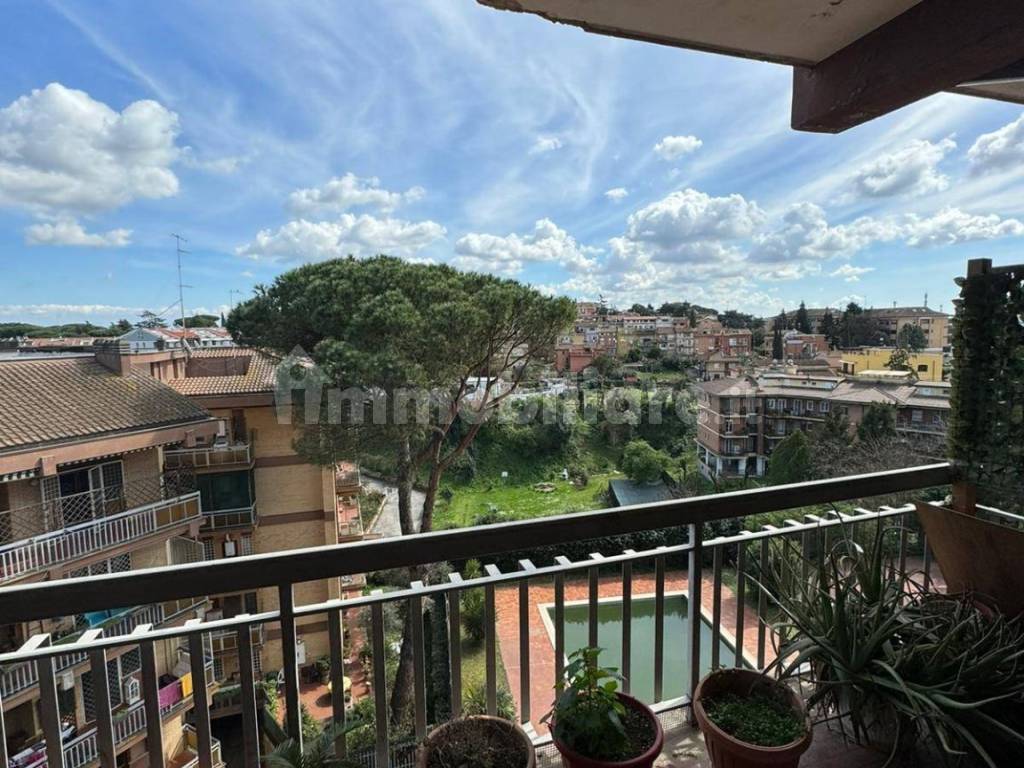 Vente Penthouse en Giulio Galli 14 Rome. À rénover, place stationnement ...