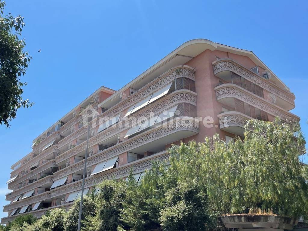 Vendita Appartamento Roma. Monolocale in via Roberto Ago 68. Ottimo ...