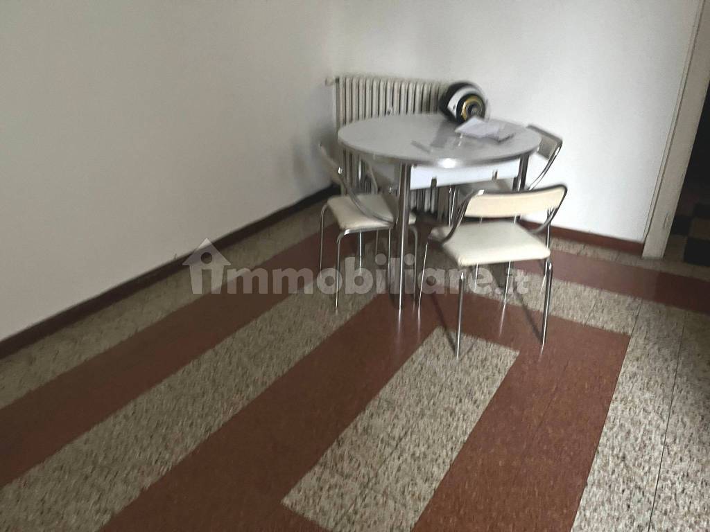 Affitto Appartamento Milano. Bilocale, Buono stato, primo piano, con ...