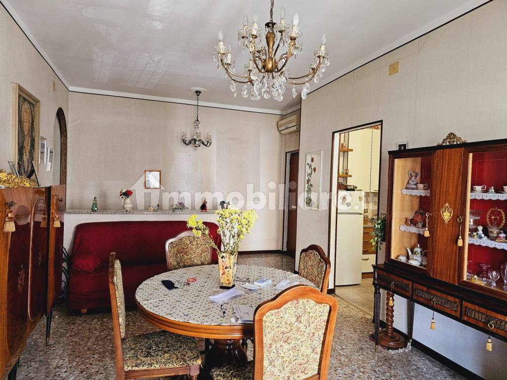 Vendita Appartamento Parma. Trilocale in Strada Pomponio Torelli SN ...