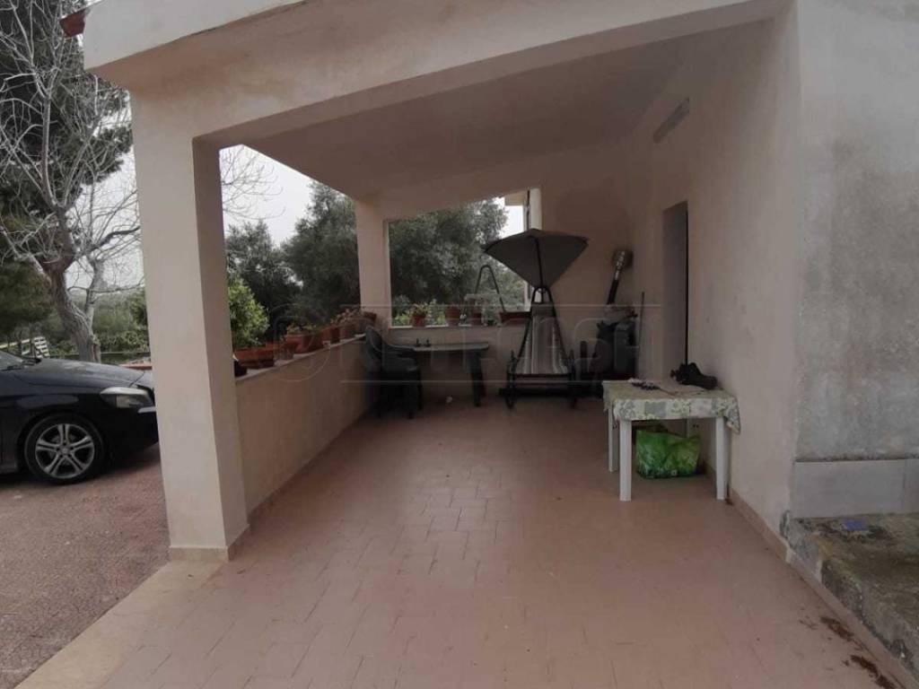 Vendita Villa unifamiliare in Trav. via Torre LANDOLINA Siracusa. Buono ...