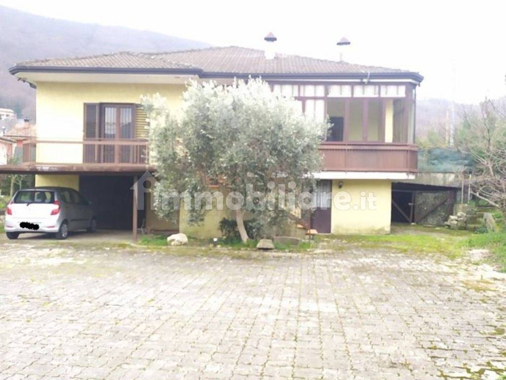 Vendita Villa unifamiliare in via Aldo Moro San C. Monteforte Irpino ...