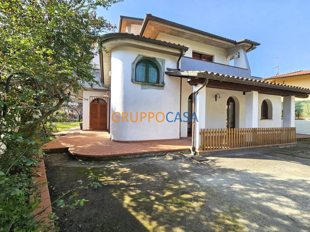 Sale Multi-family villa in via Claudio Monteverdi Montecatini-Terme ...