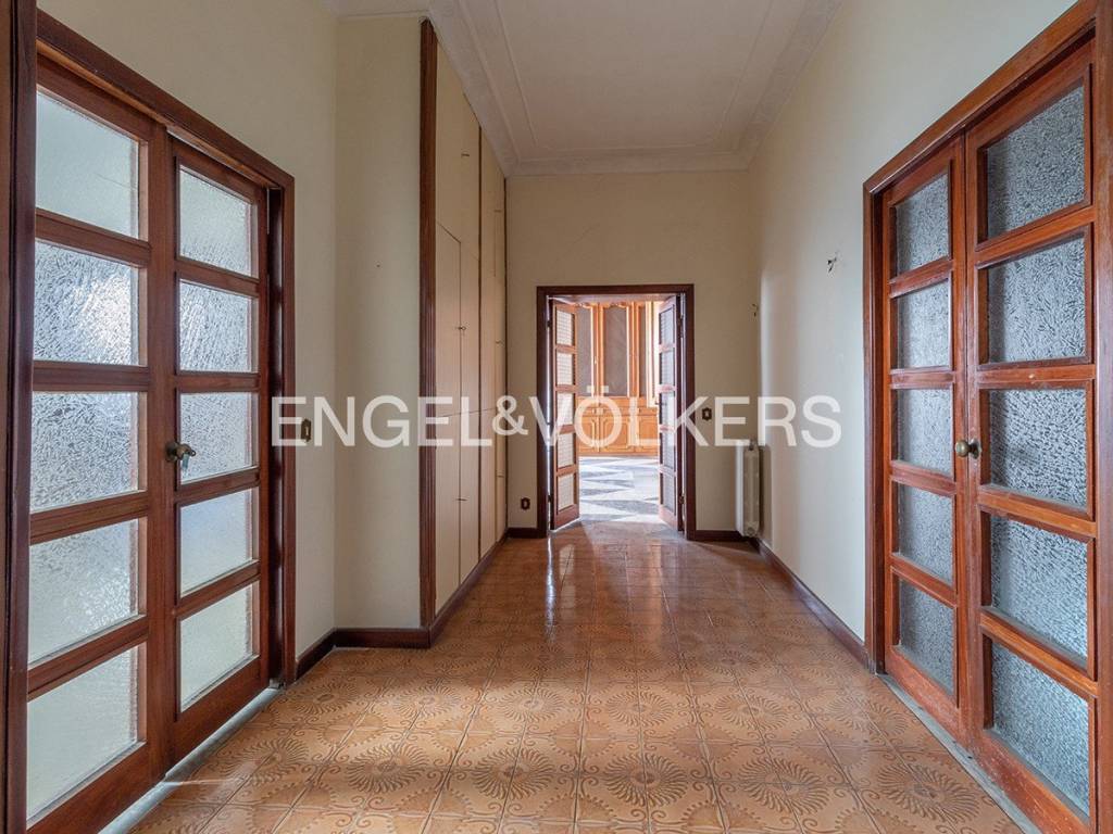 Vendita Appartamento in via di Parione. Roma. Da ristrutturare, secondo ...