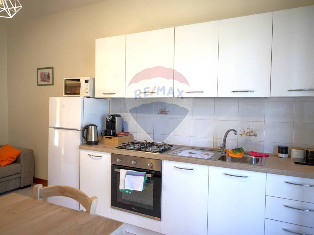 Vendita Appartamento Meina. Bilocale in via Minazza 24. Ottimo stato ...