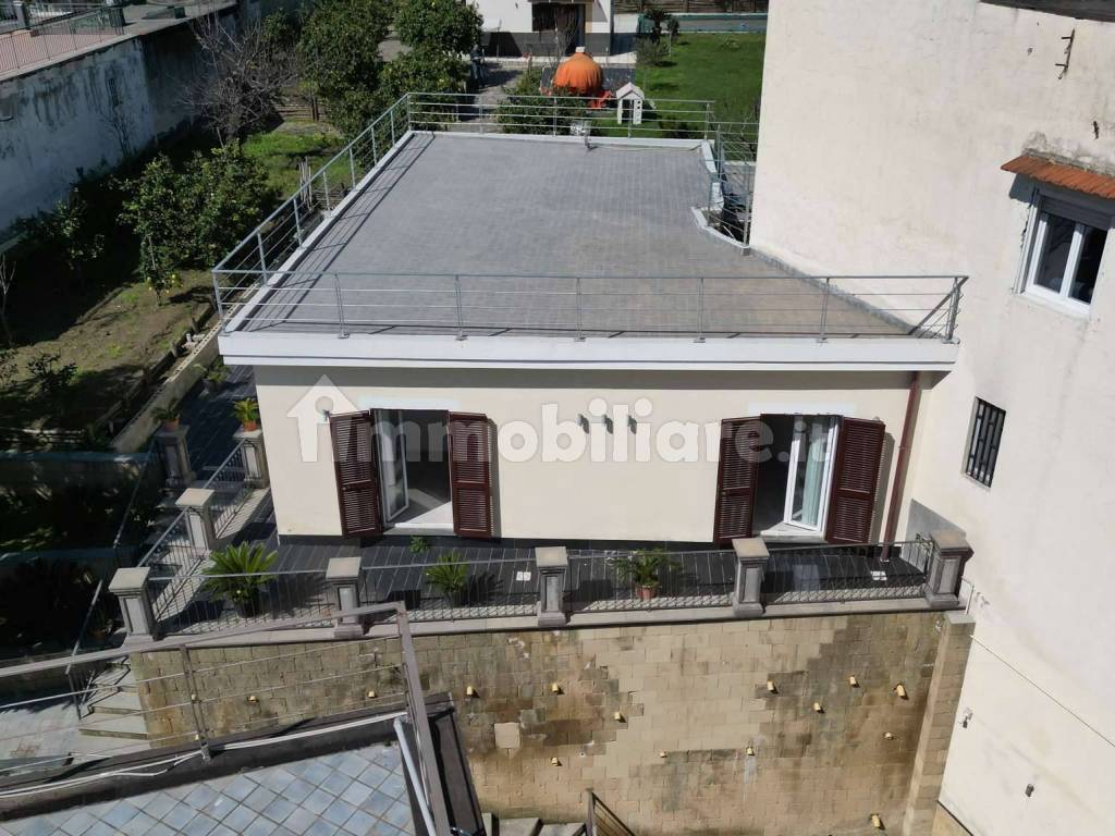 Vendita Terratetto unifamiliare in via Petrarca 93 Napoli. Ottimo stato ...