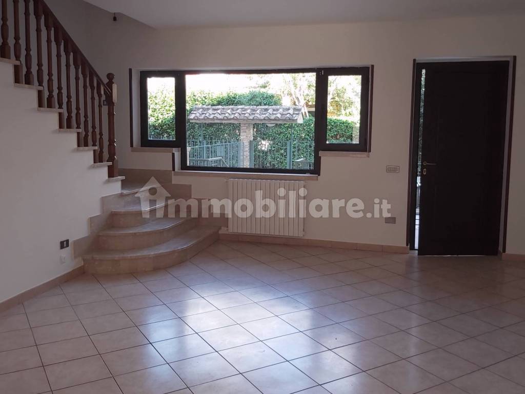 Vendita Villa a schiera in via Roma frazione San Pietro 87 Montoro ...