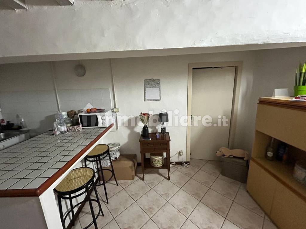 Affitto Appartamento Modena. Bilocale in via Francesco Selmi 4. Buono ...