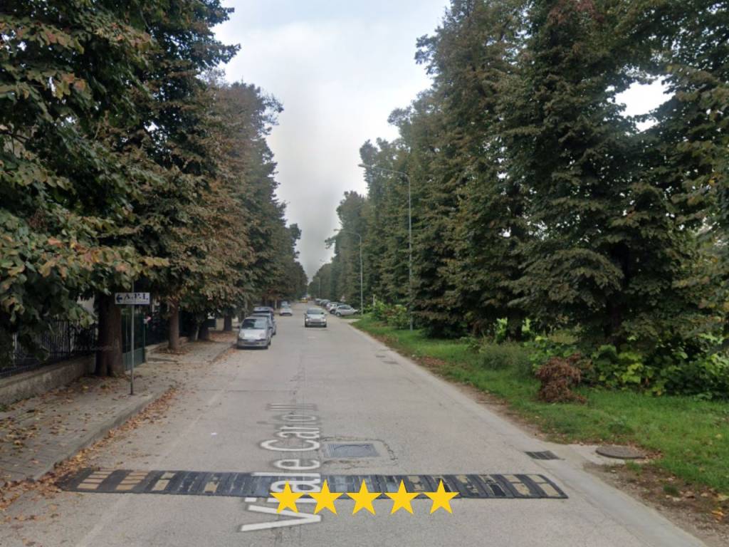 Asta per appartamento, via G. Cesare angolo V.le Carlo III San Nicola ...