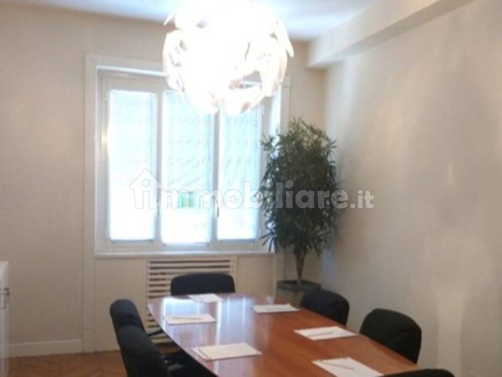 Office via Barberini, 47, 00187, Rome, Ref. 110765049 - Immobiliare.it