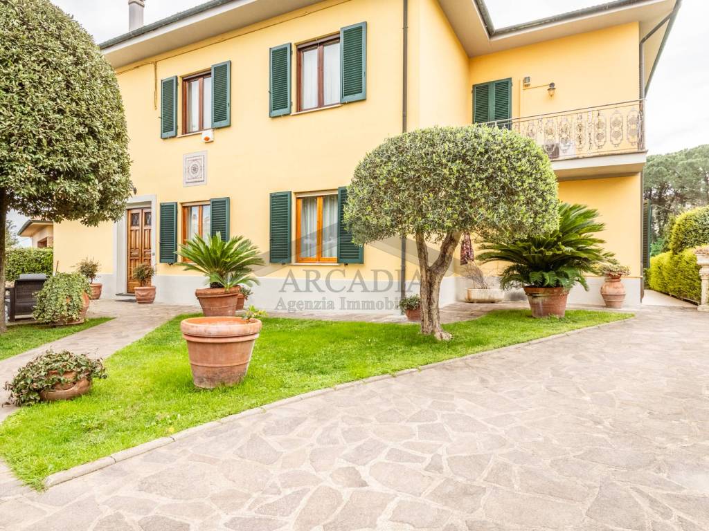 Vendita Villa unifamiliare in via L. Falchi 4 Montopoli in Val d'Arno. Buono stato, con terrazza ...