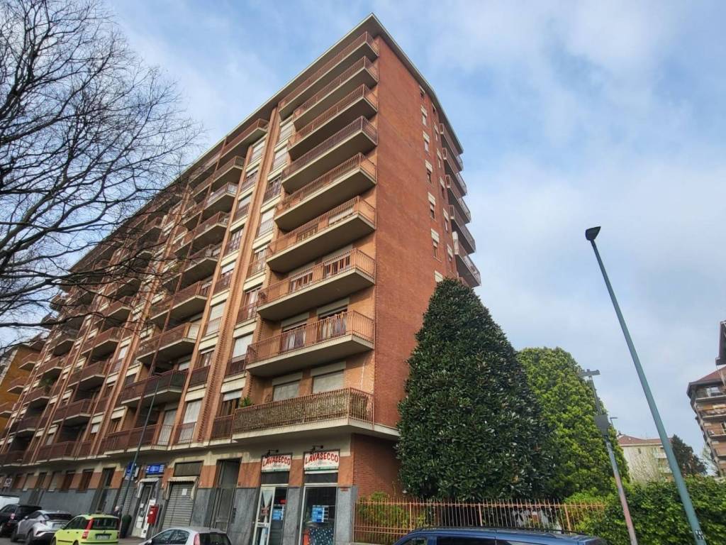 Vendita Appartamento in corso BERNARDINO TELESIO 93. Torino. Buono ...