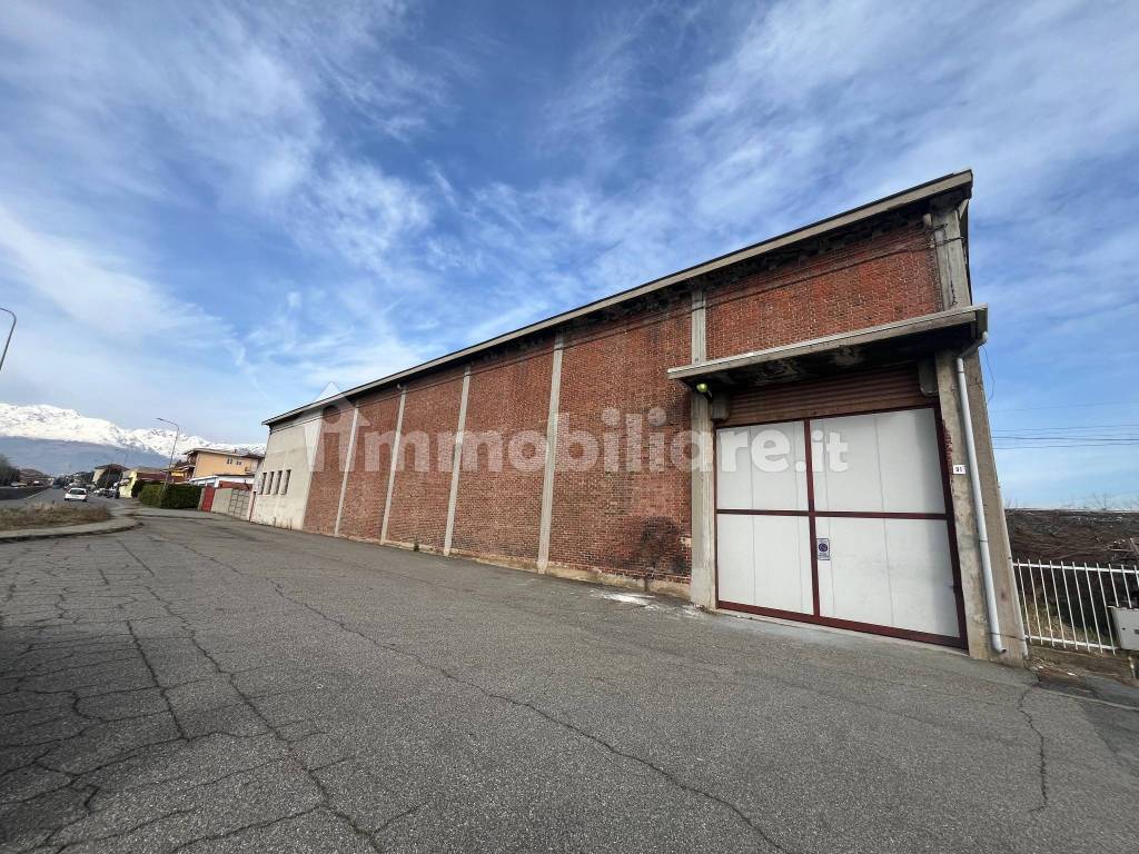 Magazzino - Deposito via Candelo 91, Biella, Rif. 110849417 - Immobiliare.it