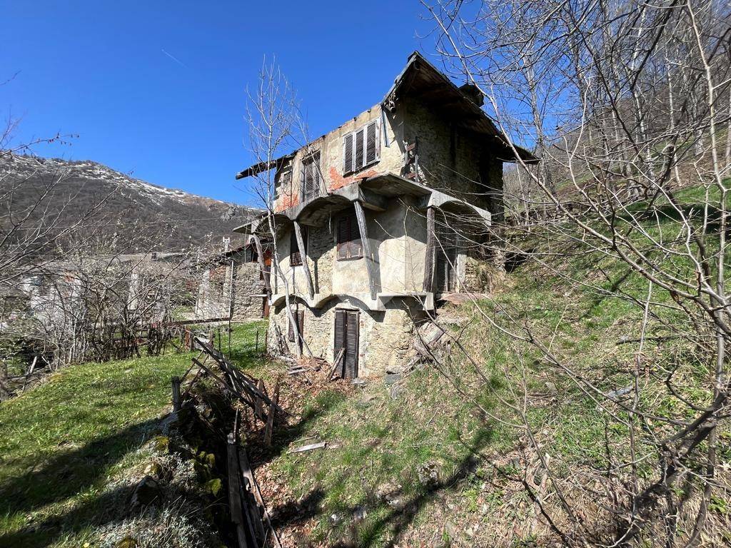 Vendita Rustico in Borgata suppo 20 Rubiana. Da ristrutturare, 60 m² ...