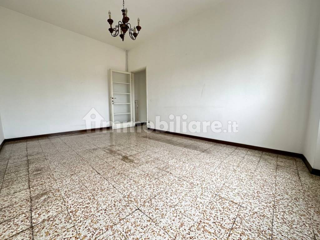 Vendita Appartamento Senago. Bilocale in via Alessandro Garrone 3. Da ...