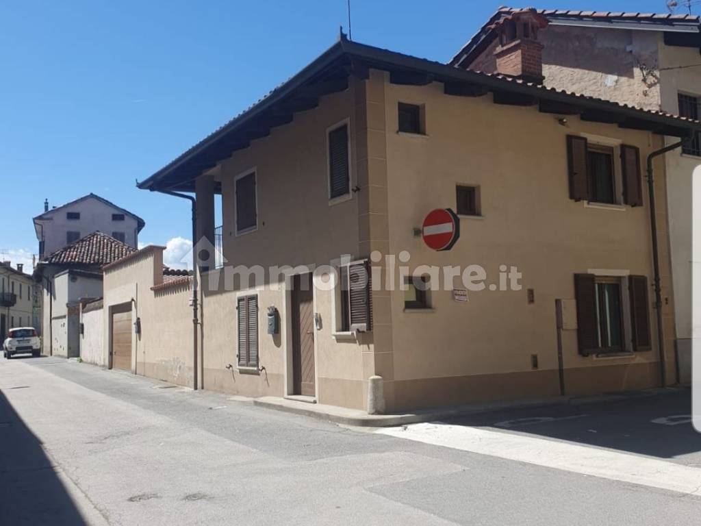 Vendita Villa unifamiliare in via Roma 44 Villafalletto. Buono stato ...