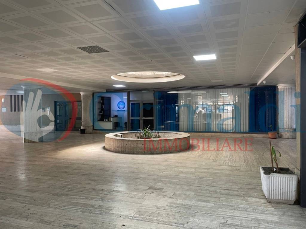 Locale commerciale via Catania, 467, Messina, Rif. 111002981 ...