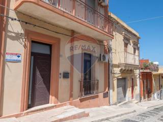 Case vista mare in vendita a Centro - Pachino - Immobiliare.it