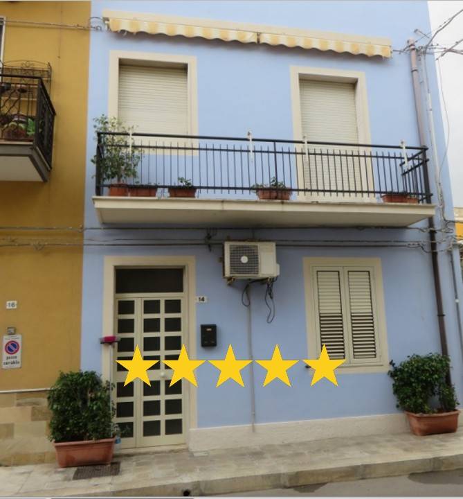 Asta per appartamento, via Carmelo Lombardo Priolo Gargallo, rif ...