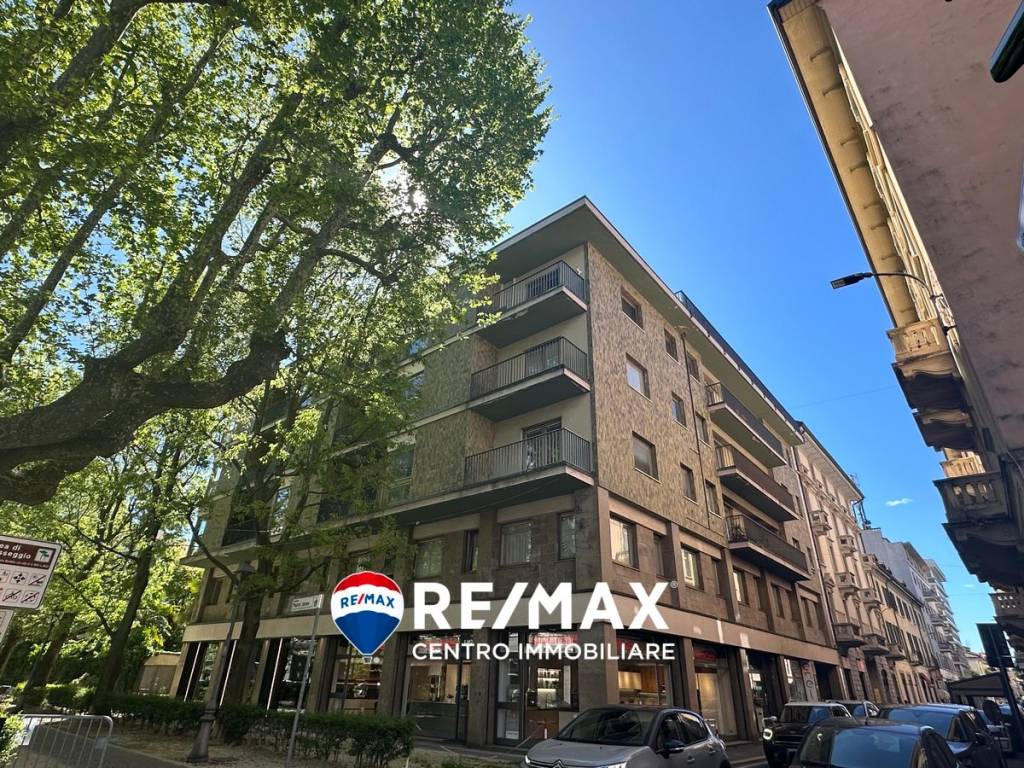 Vendita Appartamento Varese. Bilocale in via Camillo Benso di Cavour ...
