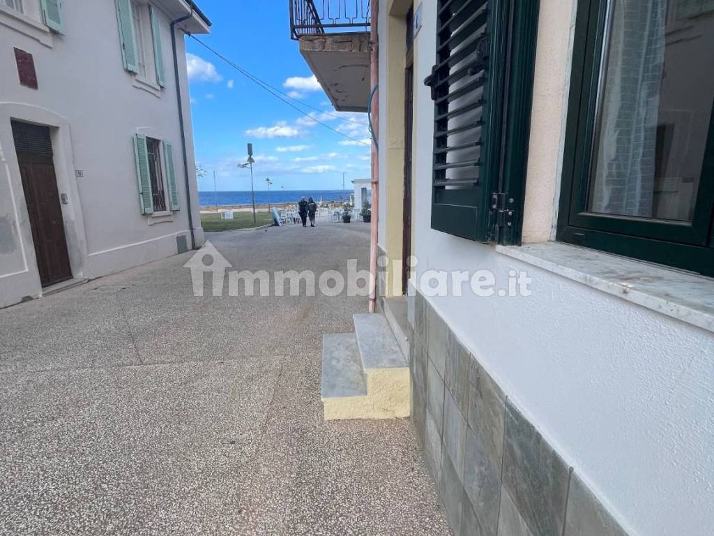 Sale Apartment Siniscola. 2-room flat in piazza della Torre 4 ...