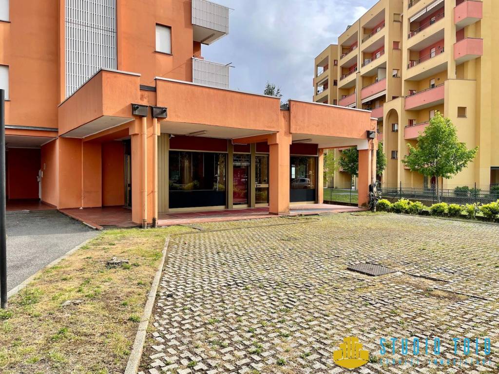 Locale commerciale via Rinaldo Rigola 17, Biella, Rif. 111281731 ...