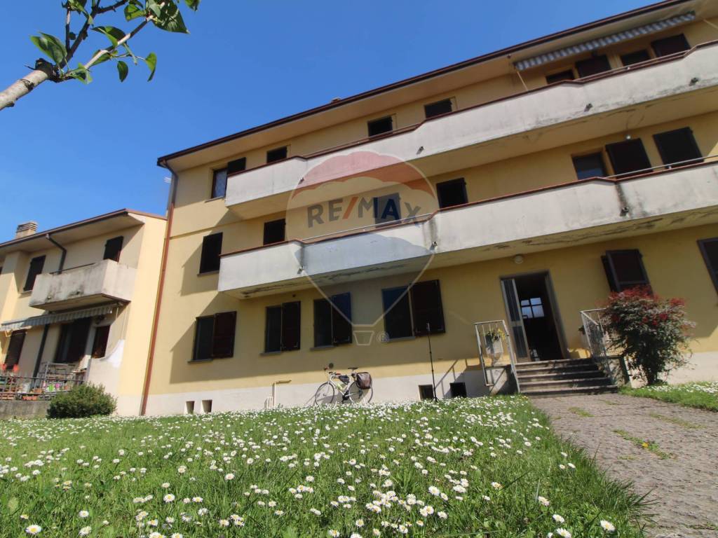 Vendita Appartamento Capriano del Colle. Bilocale in via Tese 58. Buono ...