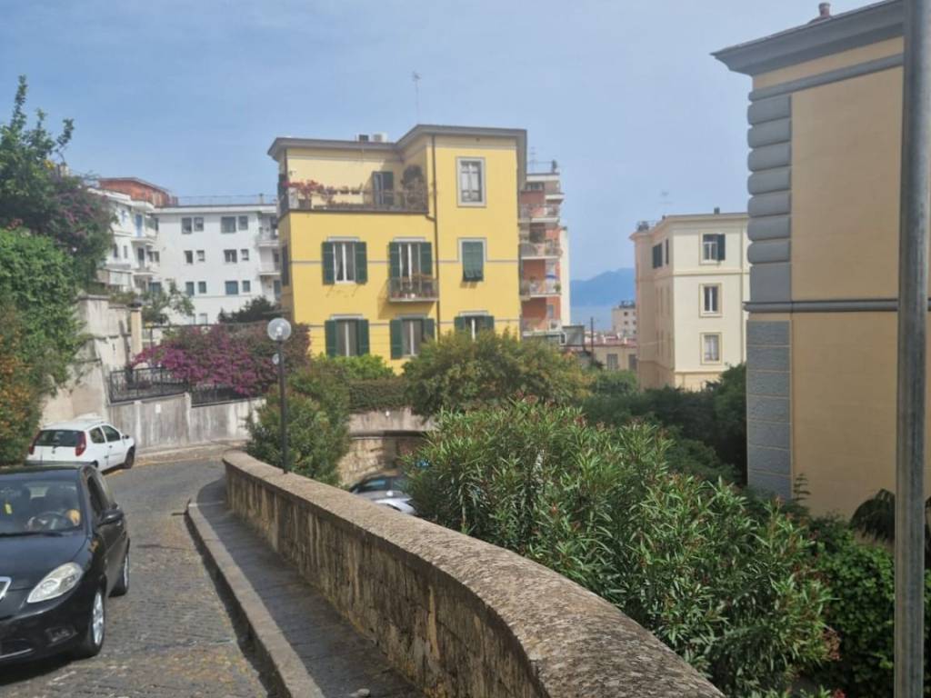 Vendita Appartamento Napoli. Bilocale in viale Villa Santa Maria ...