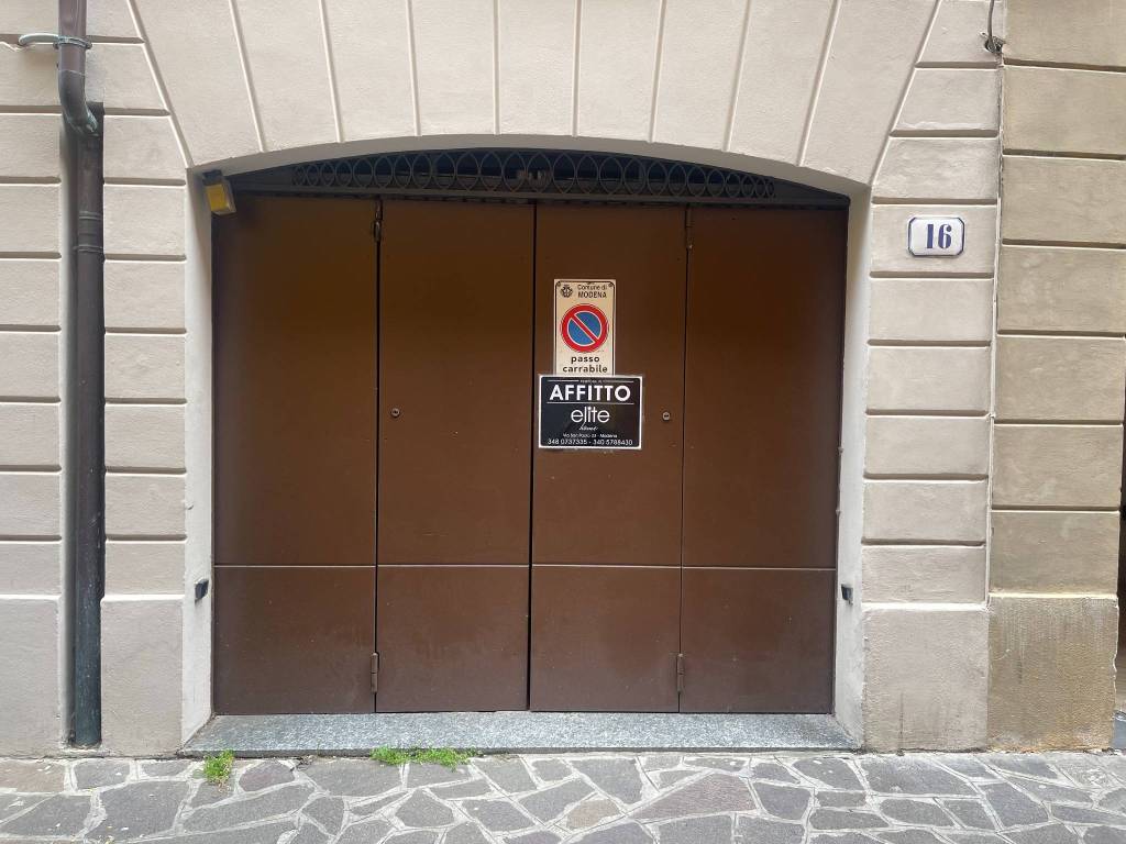 Garage - Box, Modena, Rif. 111395231 - Immobiliare.it