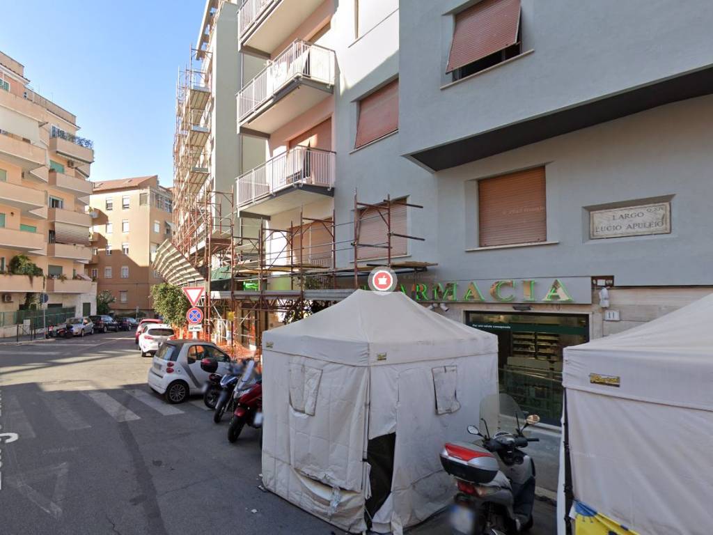 Asta per appartamento, largo Lucio Apuleio, Balduina Roma, rif ...