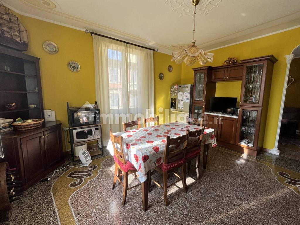 Vendita Appartamento in viale Carlo Canepa 15. Genova. Ottimo stato ...