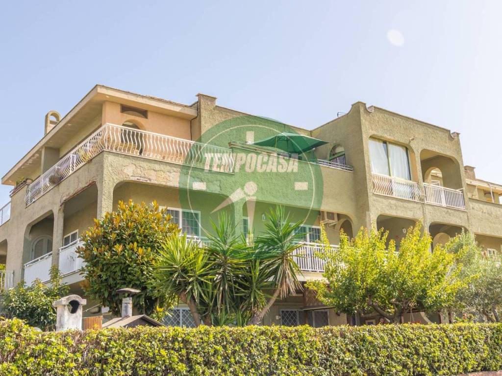 Vendita Appartamento Cerveteri. Quadrilocale in piazza Primarosa. Buono ...