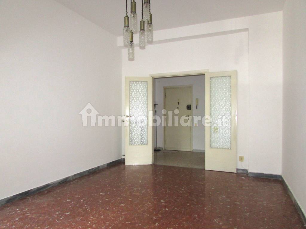Vendita Appartamento Roma. Trilocale in via Carlo Fadda. Da ...
