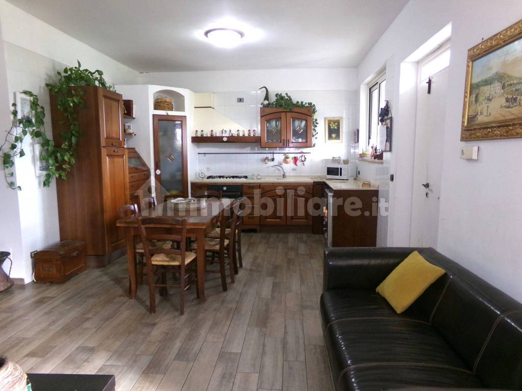 Sale Two-family villa in via Dino Campana Anzio. Good condition ...