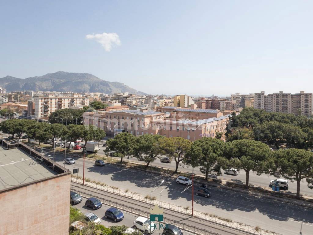 Vendita Appartamento Palermo. Quadrilocale in viale della regione ...