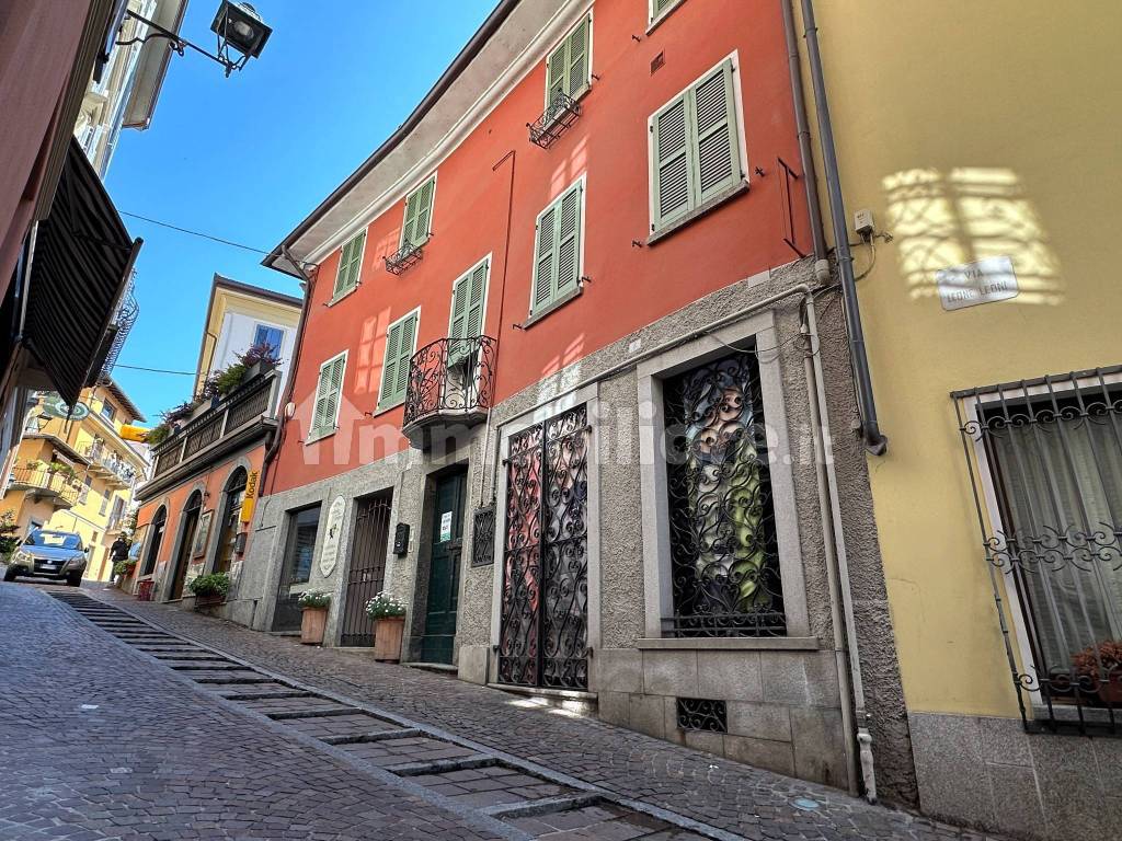 Sale Apartment in via delle Rose. Menaggio. Good condition, second ...