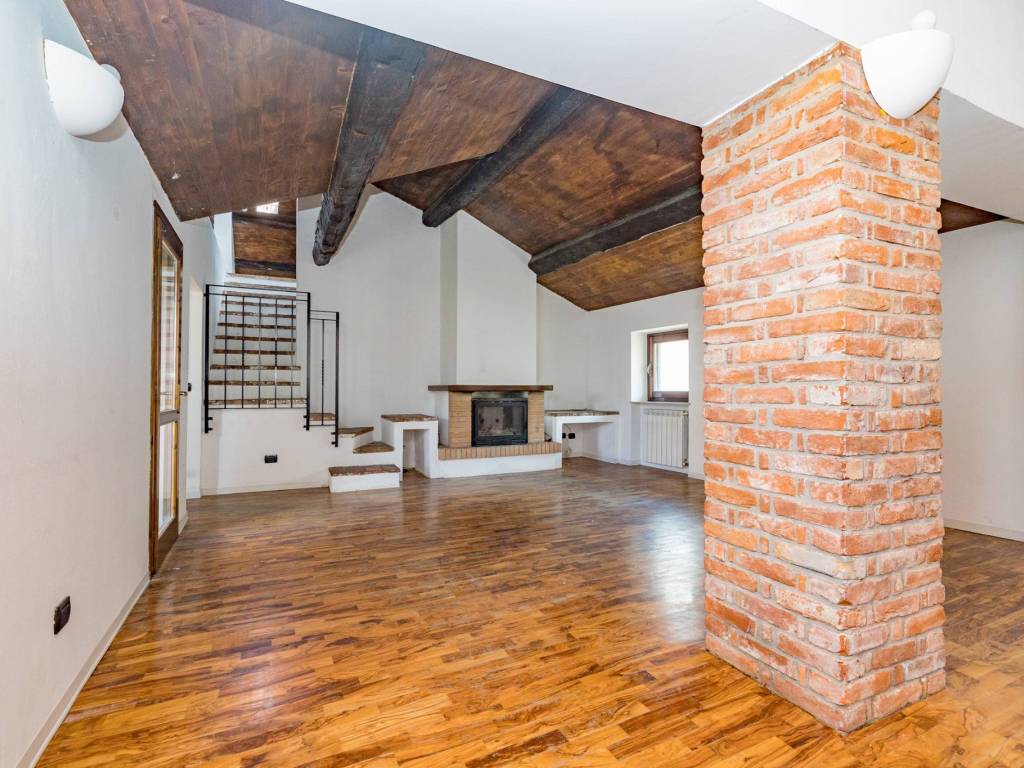 Vendita Appartamento Vigevano. Trilocale in via Simone del Pozzo 8 ...