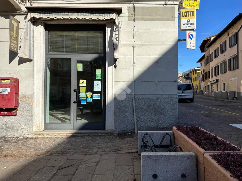 Magazzino - Deposito piazza Sant'antonio 22, Rovereto, Rif. 111892633 ...