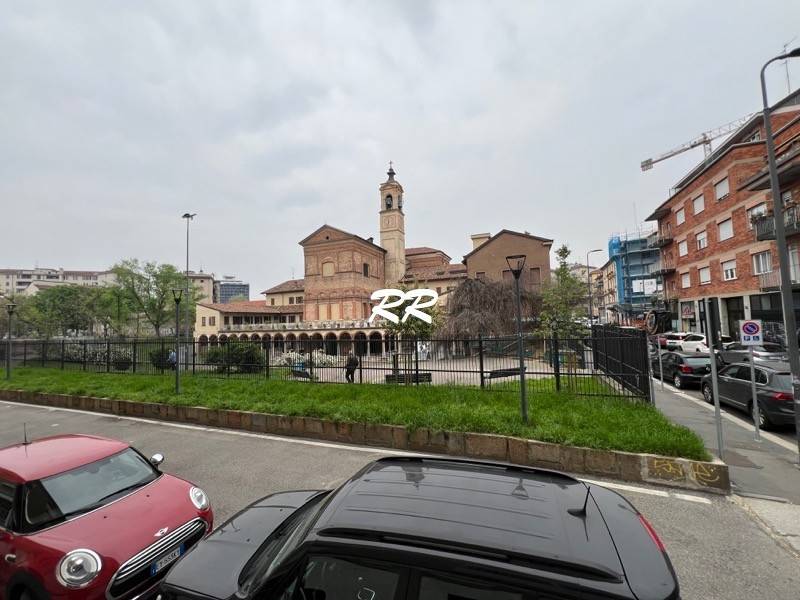 Vendita Appartamento Milano. Trilocale in via Rinaldo Rigola 1. Buono ...