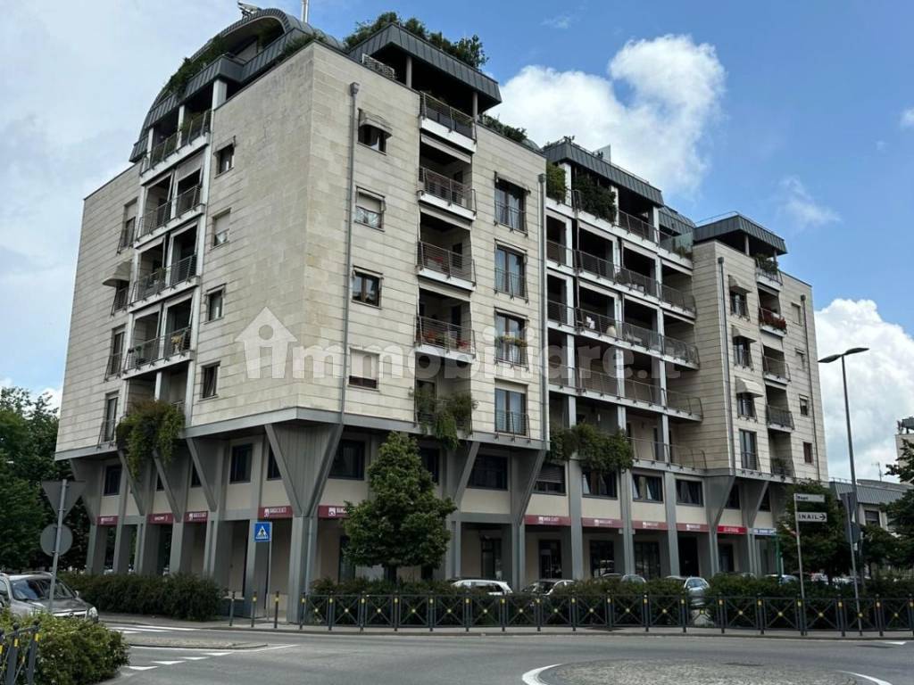 Ufficio - Studio via Bagni 1A, Saluzzo, Rif. 111950915 - Immobiliare.it