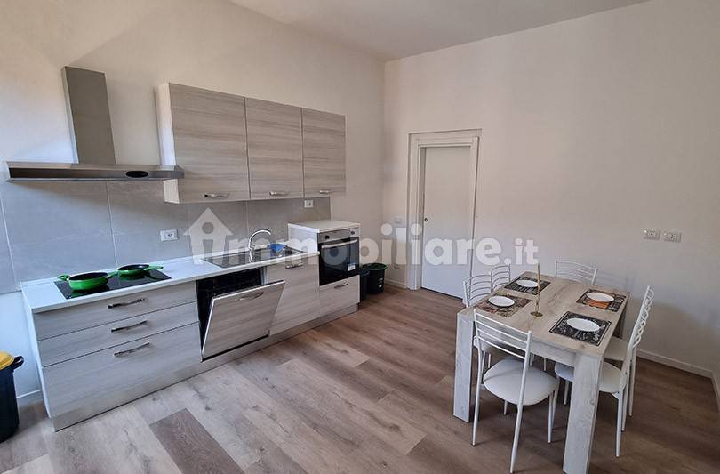 Stanza singola in affitto, affittasi camera singola viale Virginia ...